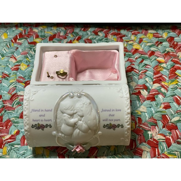 Precious Moments | Storage & Organization | Vintage Precious Moments ...